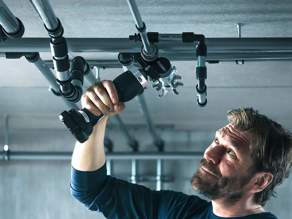 Hướng Dẫn Thi Công Ống PEX Chuẩn Kỹ Thuật REHAU